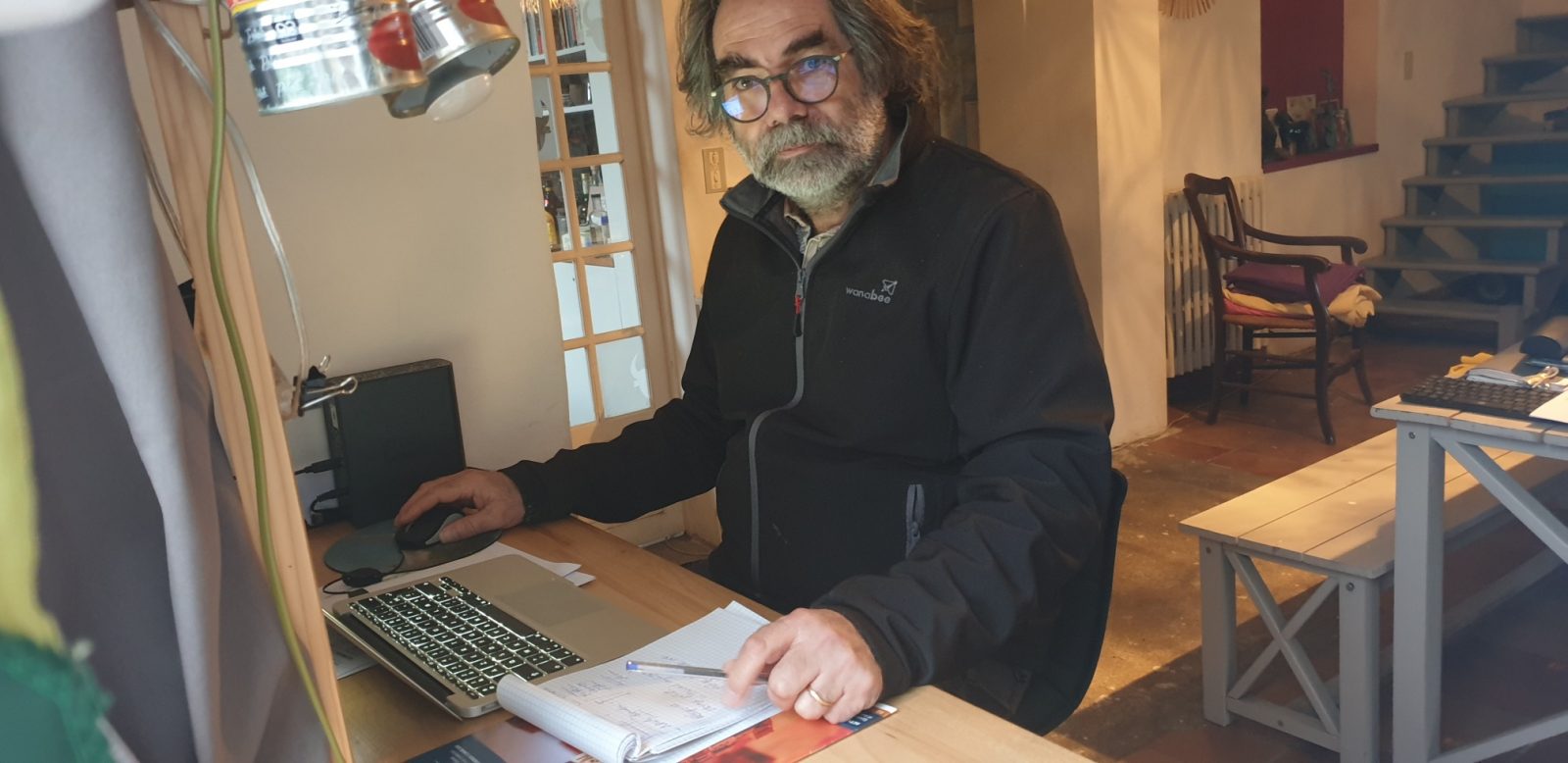 #Confinement Comment bosse... Jean-Pierre Michel - Le Club de la Presse ...